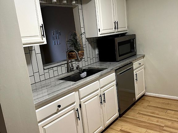 21 Chestnut Dr, Norris, TN 37828 | Zillow