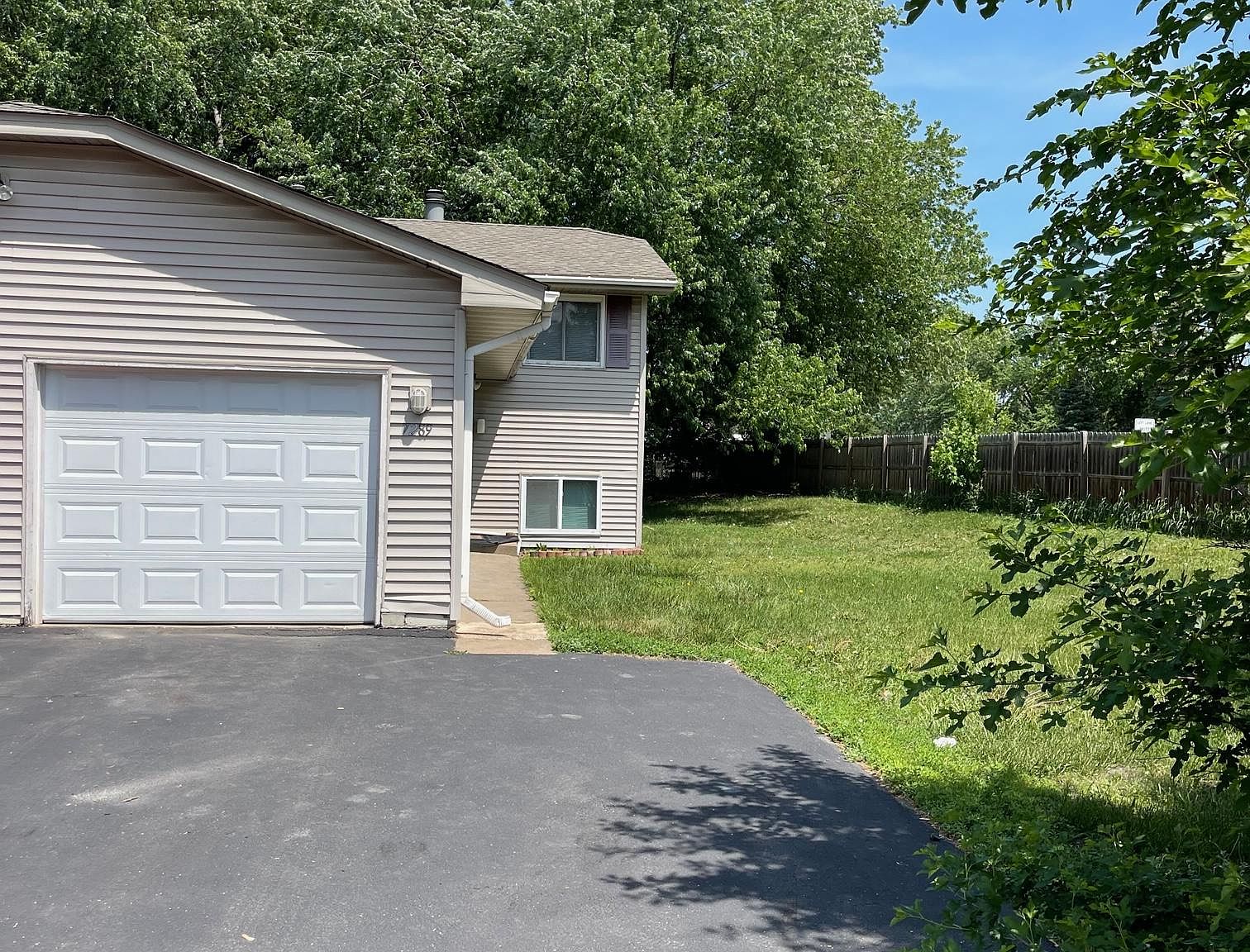 7289 Zane Ct N, Minneapolis, MN 55429 | Zillow