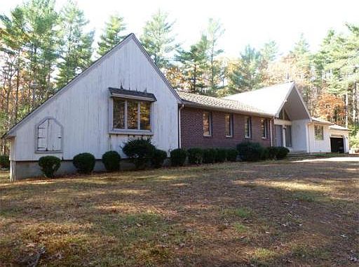 916 Union St, Duxbury, MA 02332 | Zillow