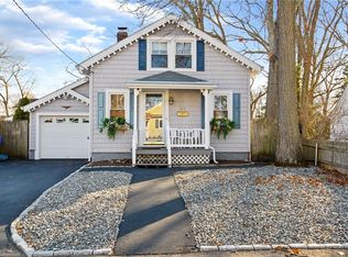 115 Riverside Dr, Riverside, RI 02915 | Zillow