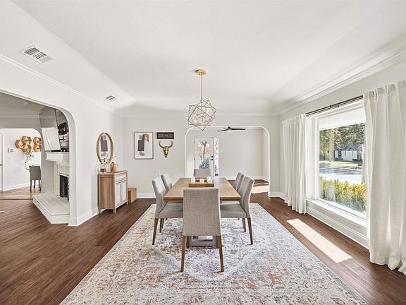 6161 Glennox Ln, Dallas, TX 75214 | Zillow