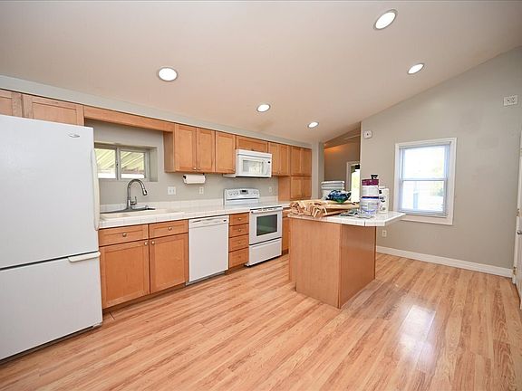 10379 Burlington Rd, Cincinnati, OH 45231 | MLS #1788978 | Zillow