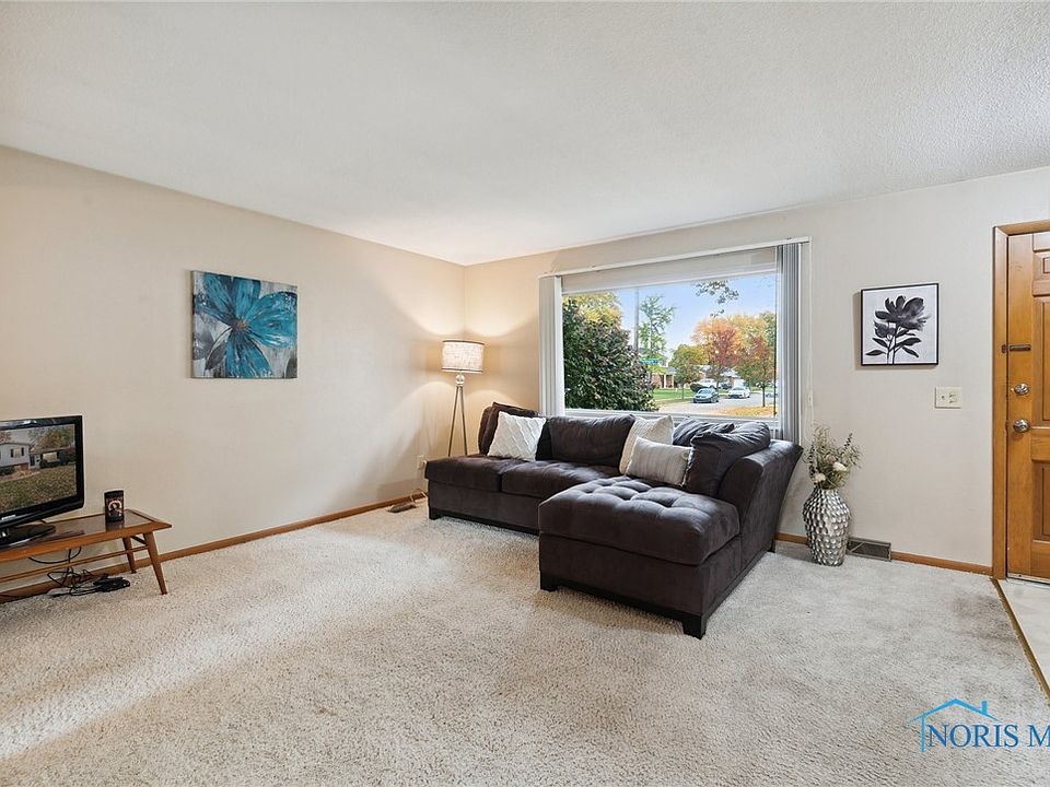 4735 Charlesgate Rd, Sylvania, OH 43560 | MLS #6108670 | Zillow