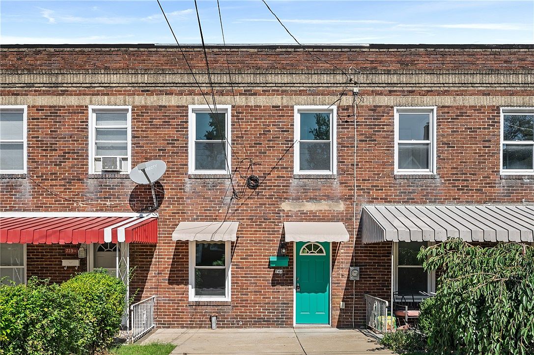 741 7th St, Trafford, PA 15085 | MLS #1675174 | Zillow