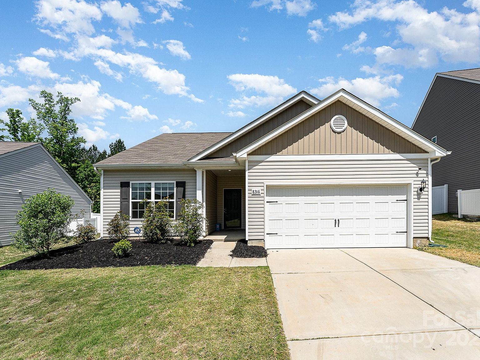 8316 Highgate Dr Charlotte Nc 28215 Zillow