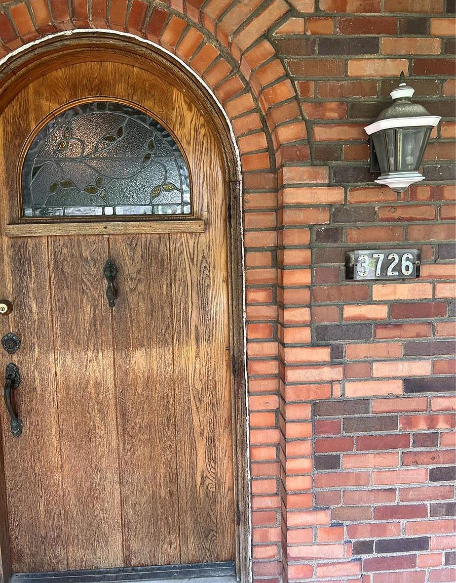 3726 Oakmount Ave, Saint Louis, MO 63121 | MLS #23049831 | Zillow