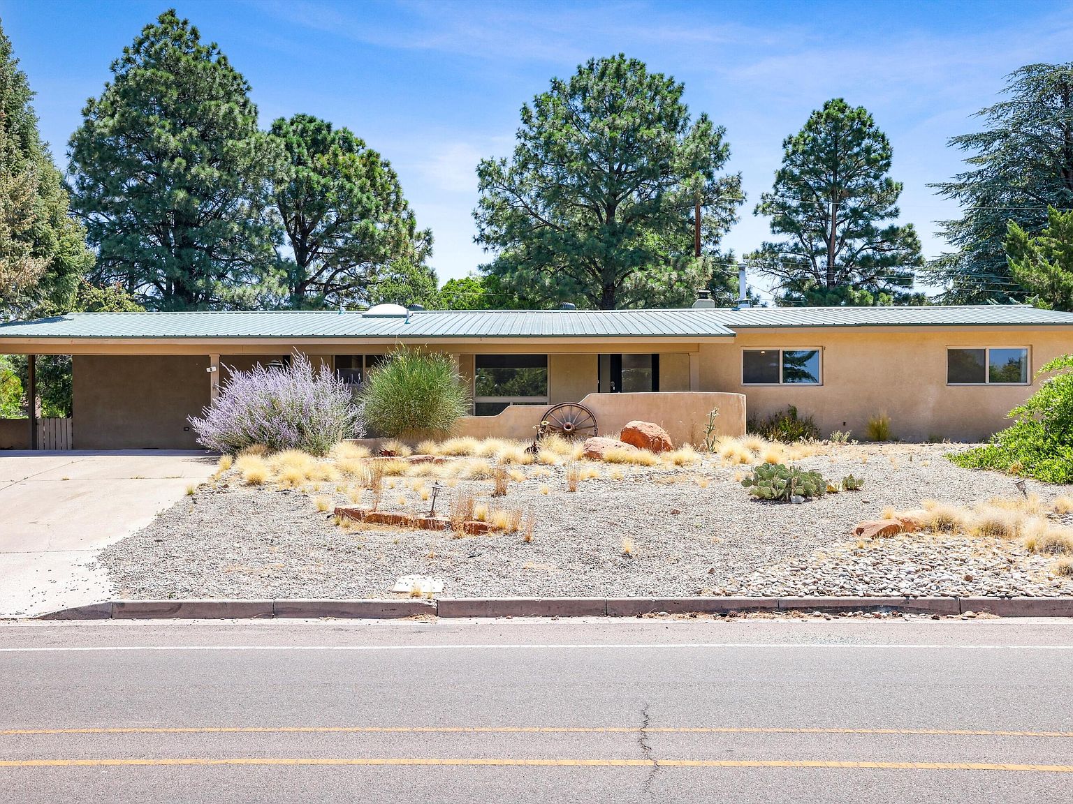 804 Wagon Train Dr SE, Albuquerque, NM 87123 | MLS #1037602 | Zillow