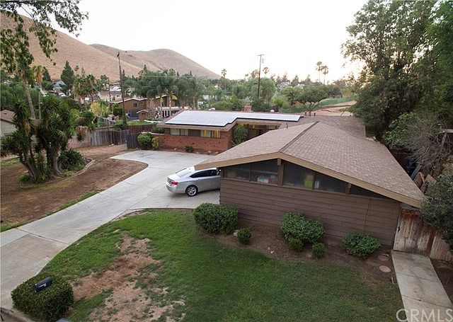 11183 Western Hills Dr, Riverside, CA 92505 | Zillow