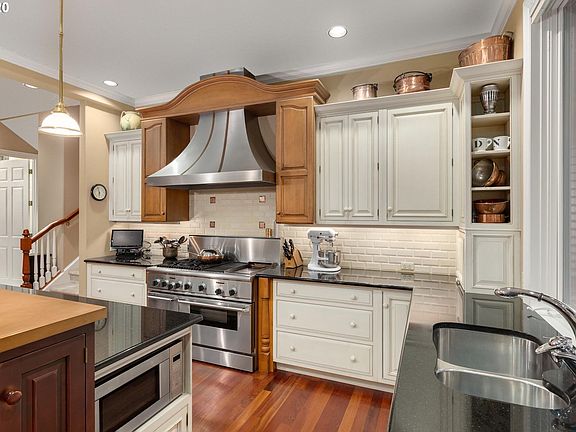 13616 NW Glendoveer Dr, Portland, OR 97231 | MLS #20563989 | Zillow