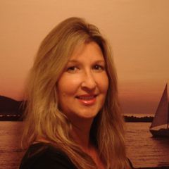 Michele DeLuca - Real Estate Agent in Sayville, NY - Reviews | Zillow