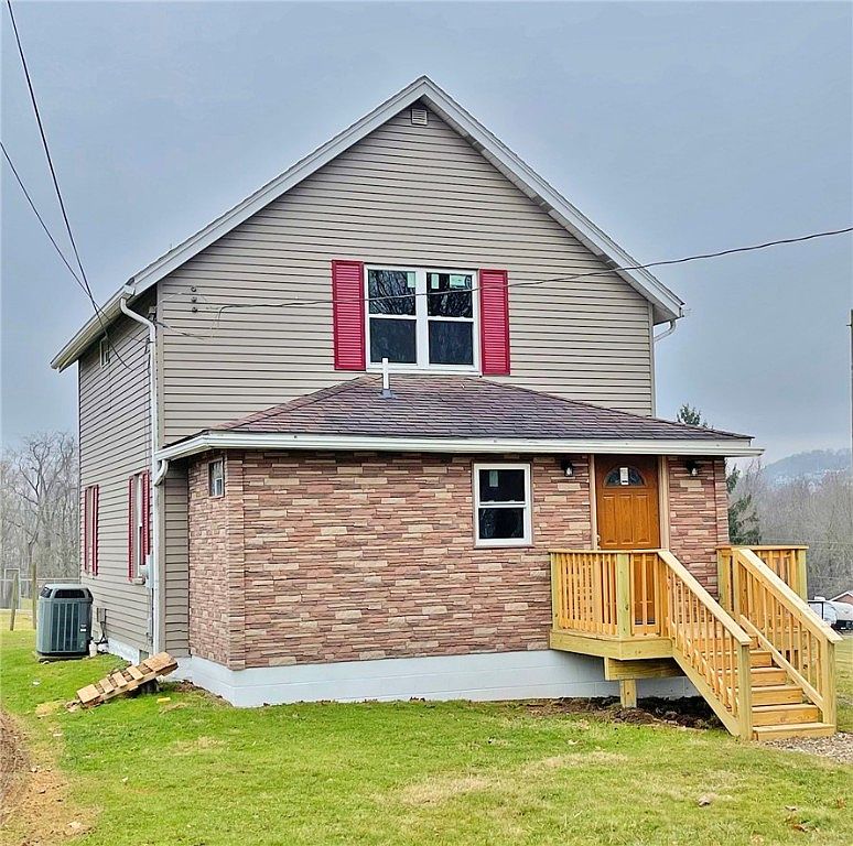 1136 Pleasant View Dr, Vandergrift, PA 15690 | Zillow