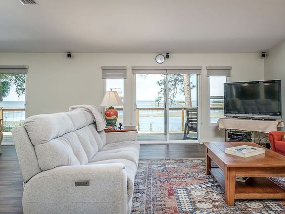 16931 SW 133rd St, Cedar Key, FL 32625 | MLS #785932 | Zillow