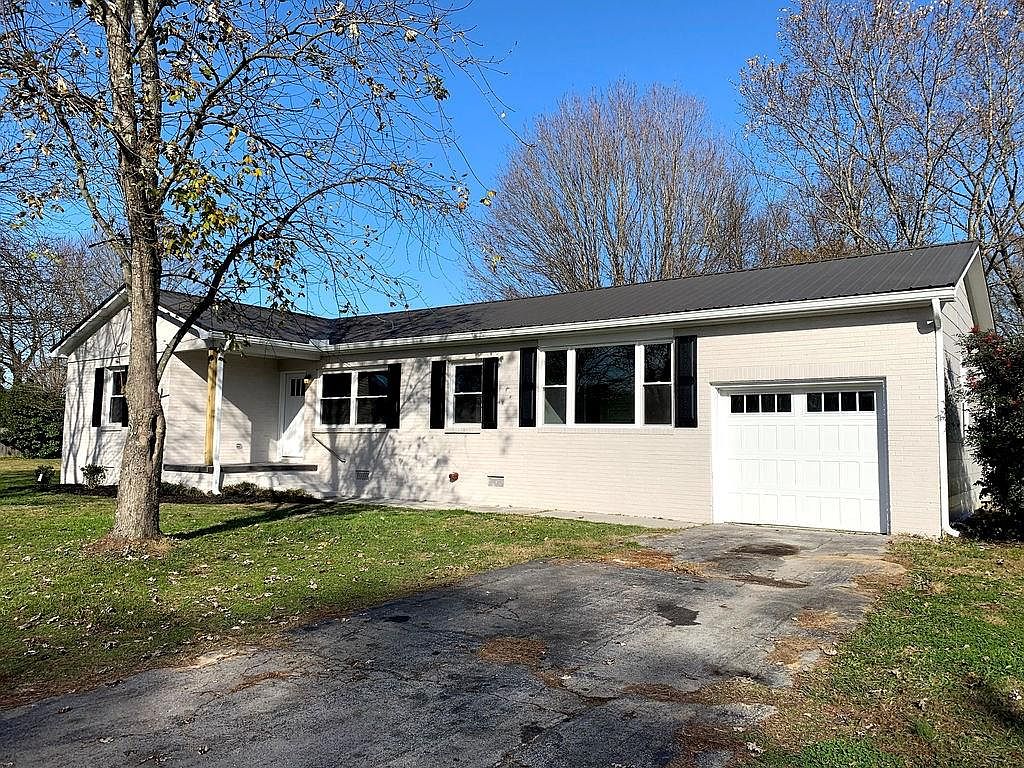 2401 Spring Place Rd SE, Cleveland, TN 37323 | Zillow