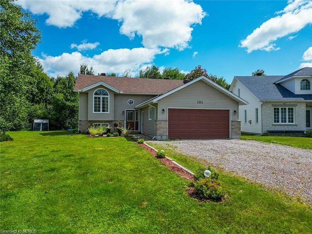 181 Oak Ct, Sturgeon Falls, ON P2B 3C5 | Zillow
