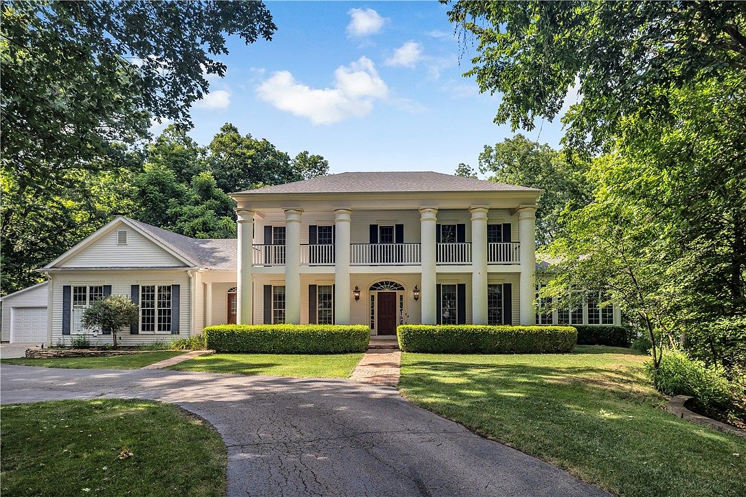 4090 S Lake Ct, Decatur, IL 62521 | MLS #6243555 | Zillow