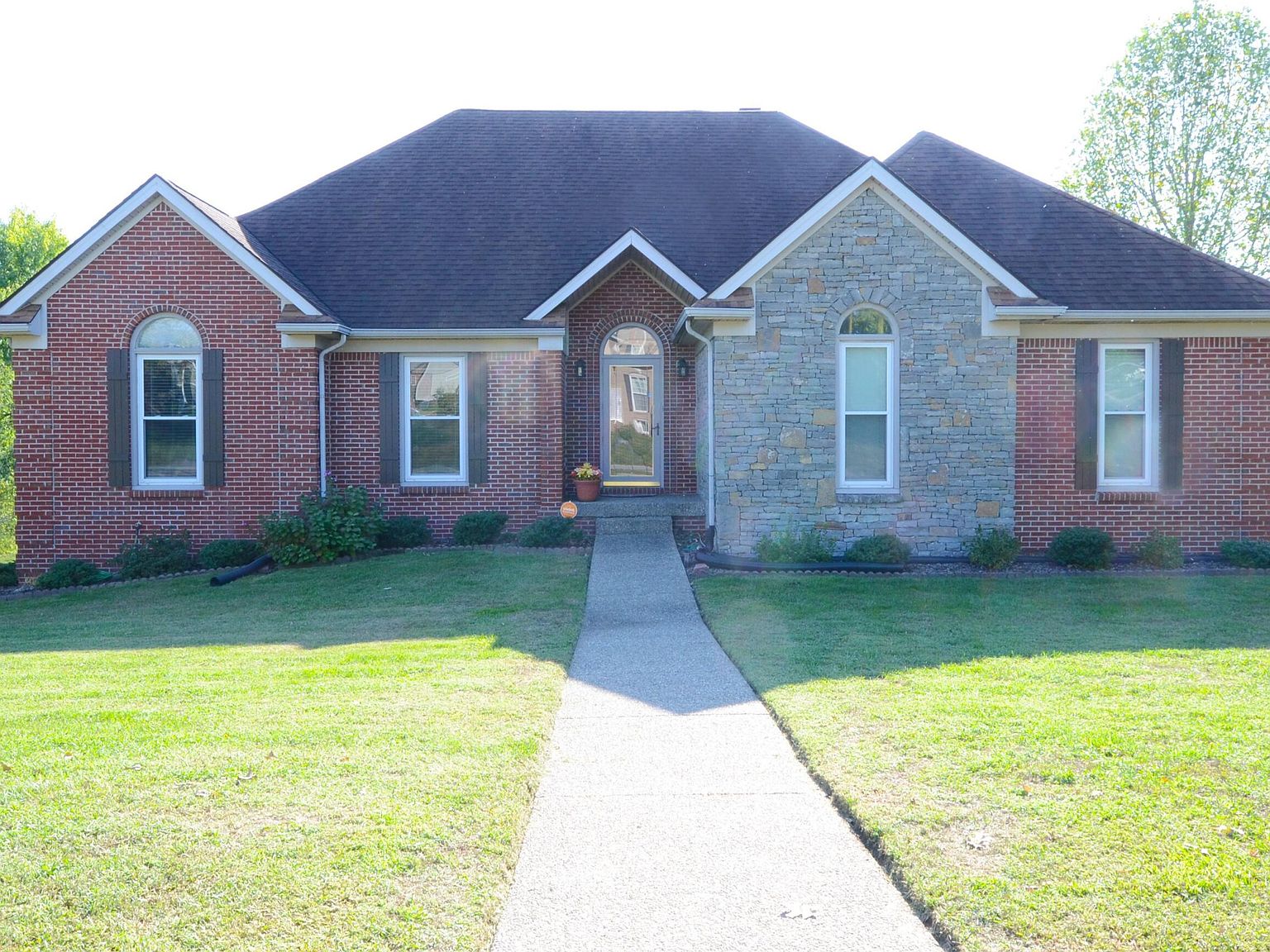 2793 Brassfield Cir, Shelbyville, KY 40065 | Zillow