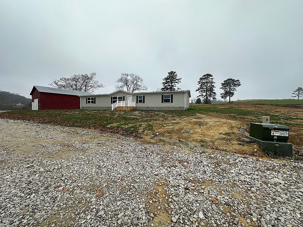 238 Roark Rd, Annville, KY 40402 | Zillow