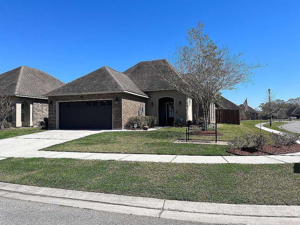 17040 Sills Dr, Prairieville, LA 70769 | Zillow