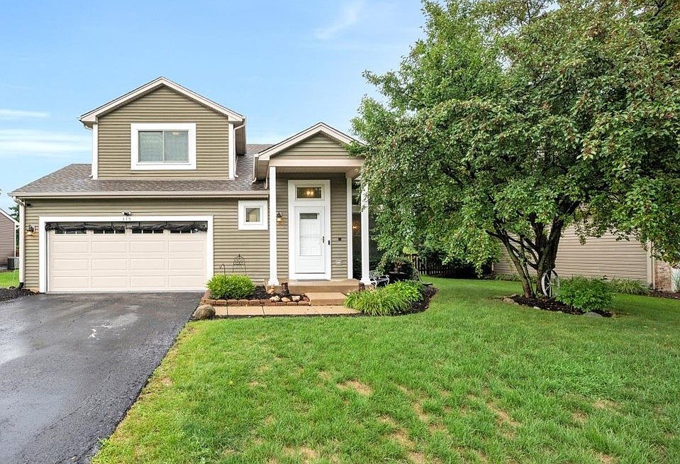 315 Harvest Gate, Lake In The Hills, IL 60156 | Zillow