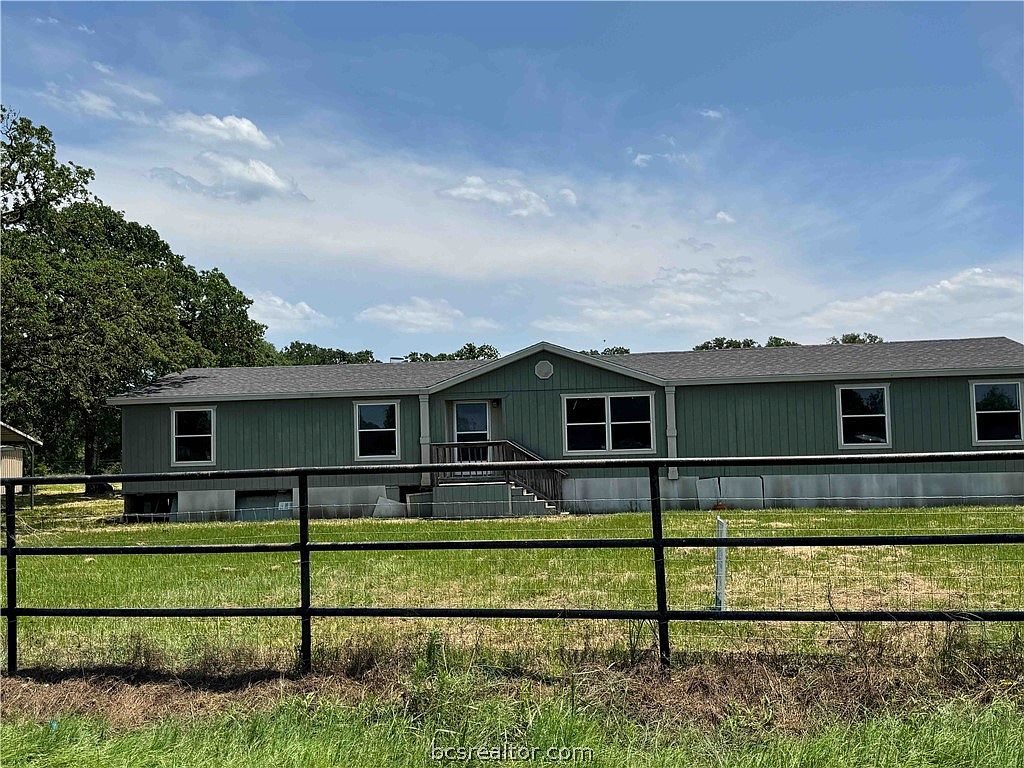 11459 Winstead Ln, Calvert, TX 77837 | Zillow