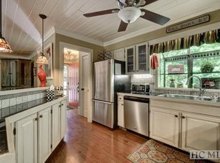 11 Ridge Ln, Highlands, NC 28741 | Zillow