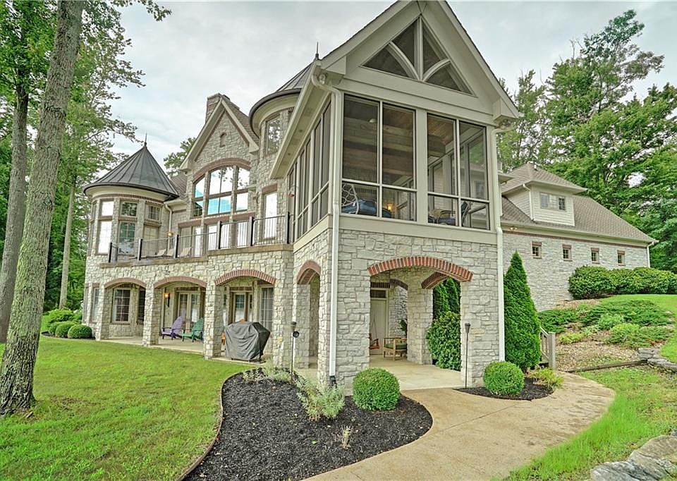 5865 W Carr Hill Rd, Columbus, IN 47201 | Zillow