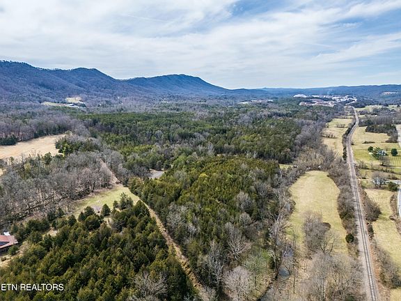 13901 Highway 131, Powder Springs, TN 37848 | MLS #1293286 | Zillow