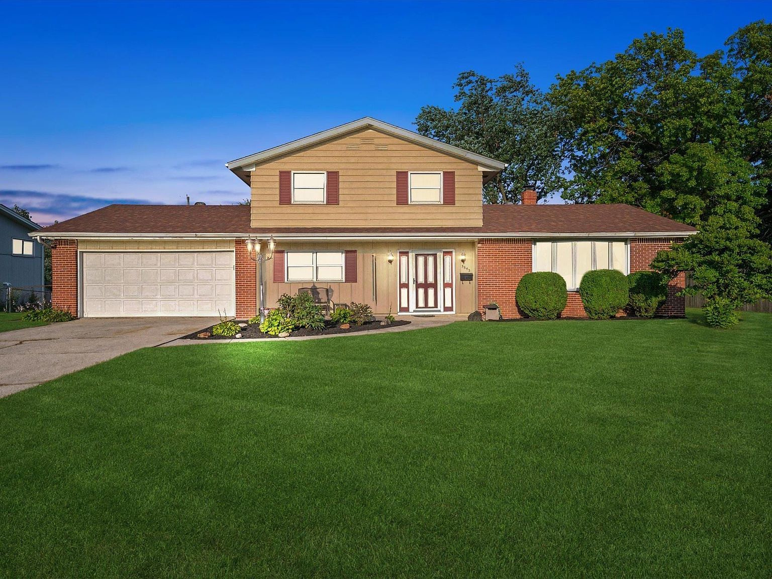 3642 Inwood Dr, Fort Wayne, IN 46815 | Zillow