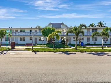 Ro Mont Gardens Andover Condominiums - 50 NW 204th St Miami FL | Zillow