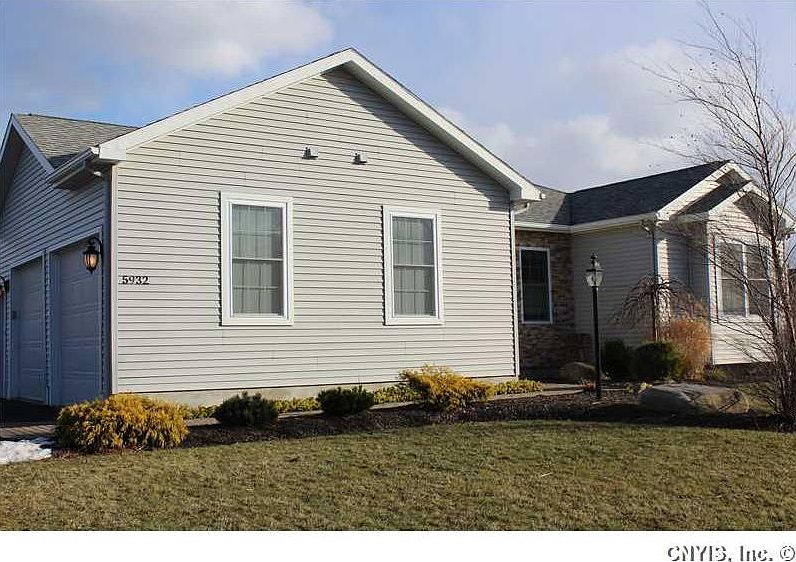 5932 Venus Path, Syracuse, NY 13209 | Zillow