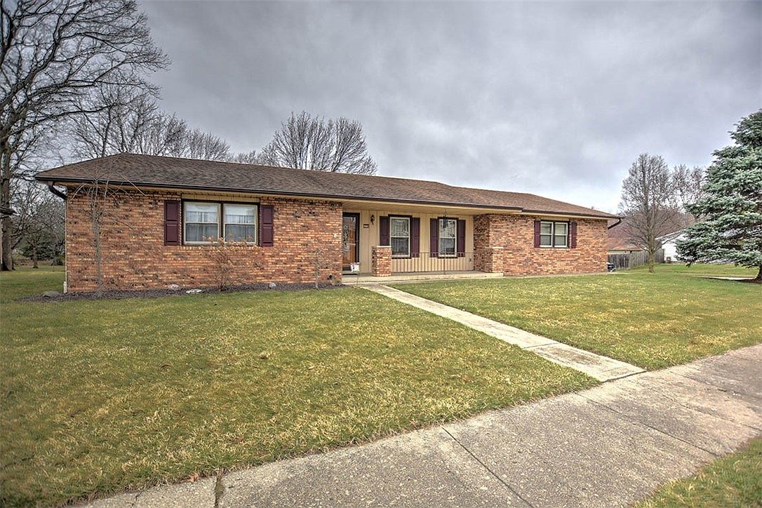 1123 Buckeye Ln, Decatur, IL 62521 | Zillow