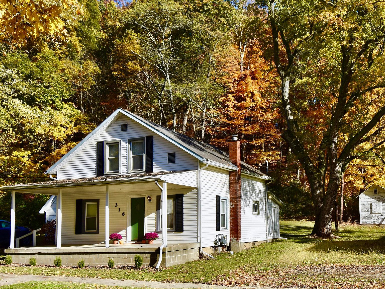 216 W Main St, Warsaw, OH 43844 | Zillow