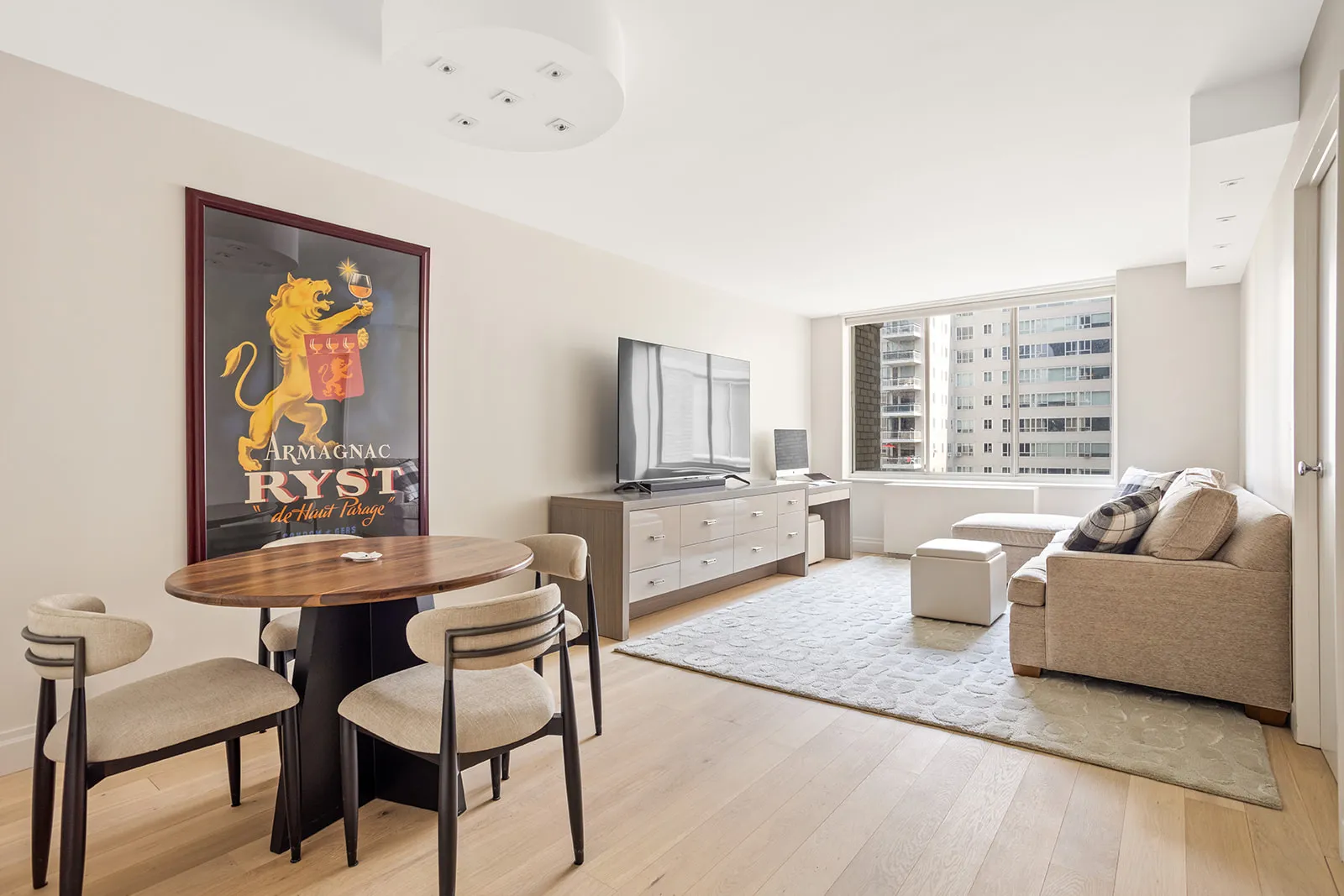 220 East 65th Street RES-12J in Lenox Hill, Manhattan | StreetEasy
