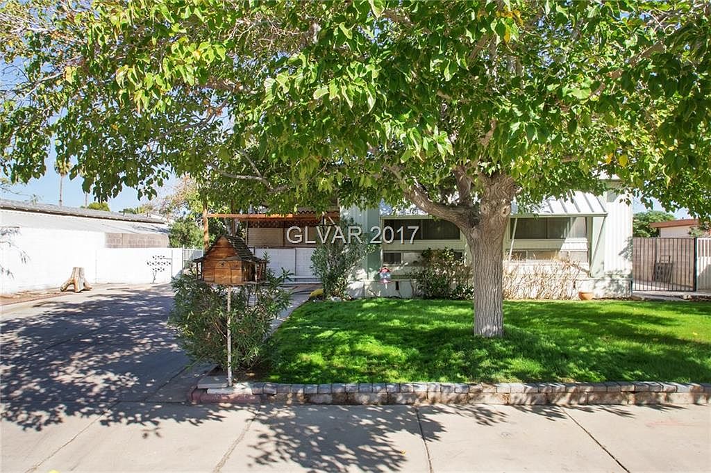 4882 Vista Flora Way, Las Vegas, NV 89121 | Zillow