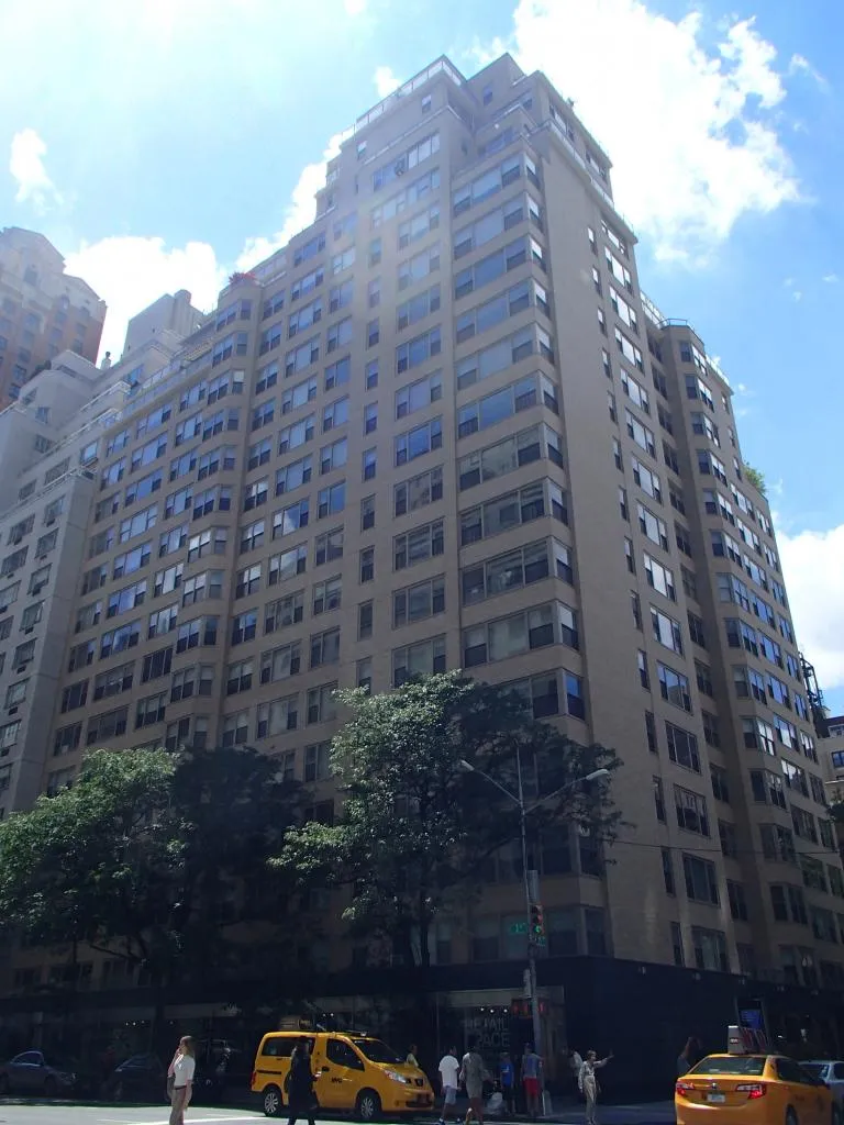 176 East 71st Street #7F in Lenox Hill, Manhattan | StreetEasy