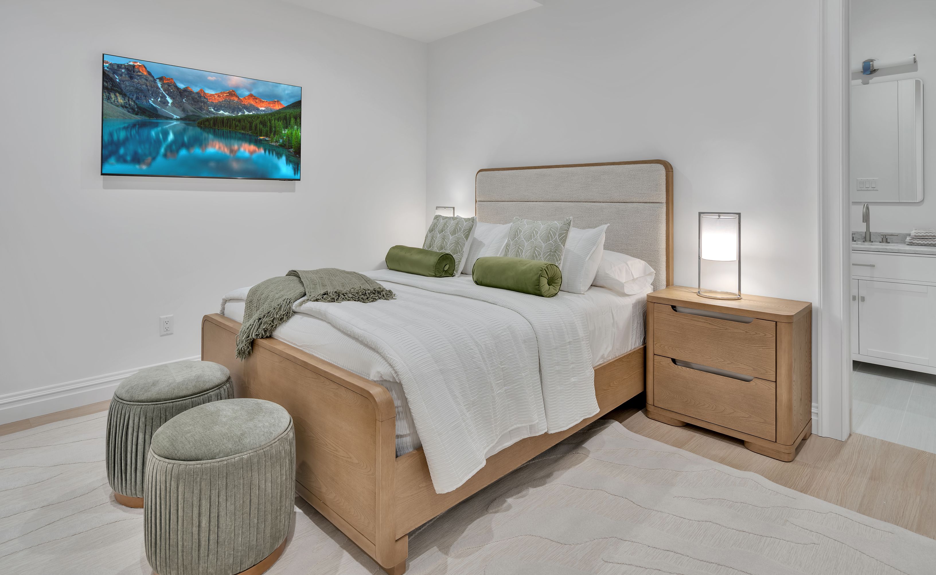 73 Wainscott Stone Rd, Wainscott, NY 11937 | Out East