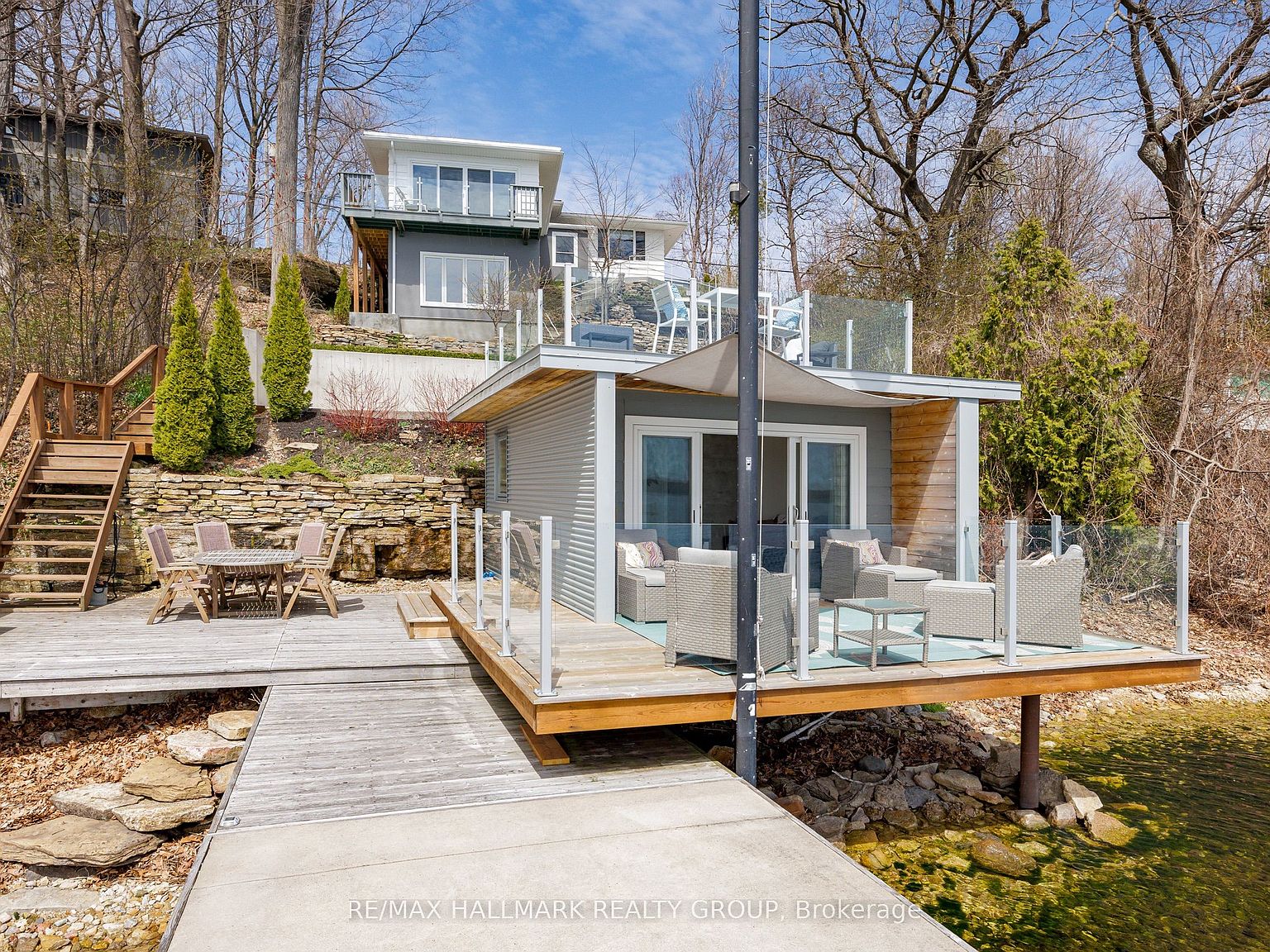 197 Brockmere Cliff Dr, Elizabethtown Kitley, ON K6V 5T3 | MLS # ...