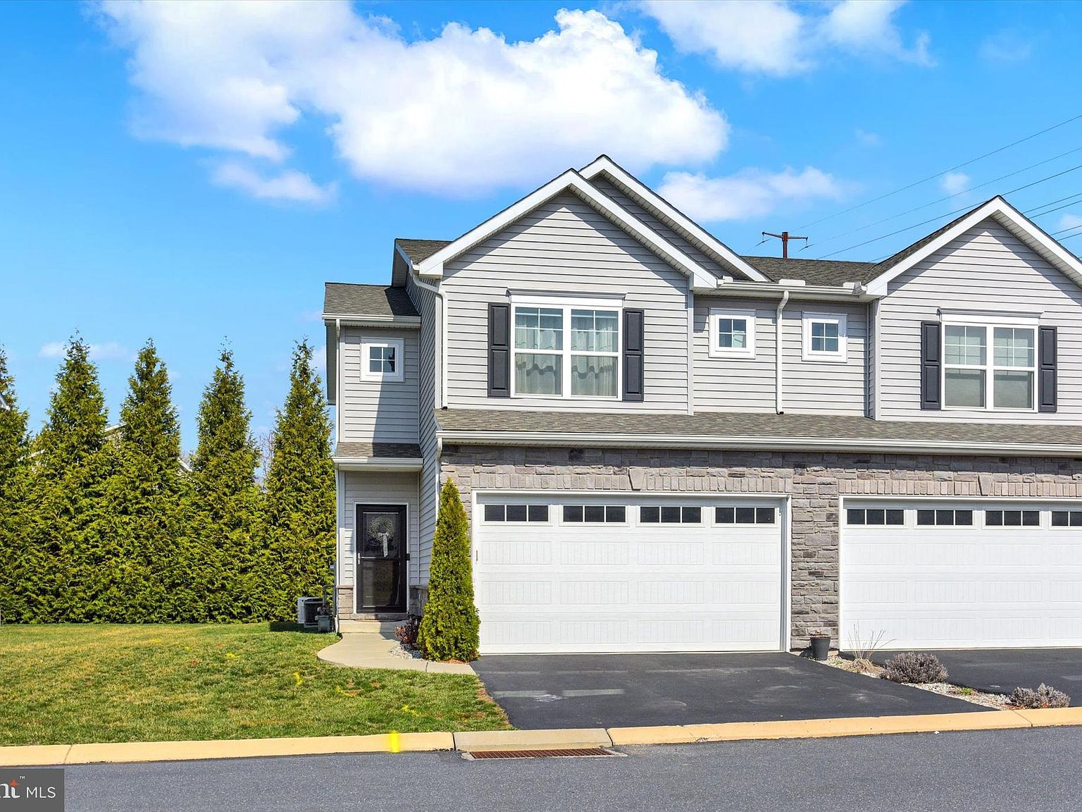 545 Joseph Ct Mechanicsburg Pa 17055 Zillow