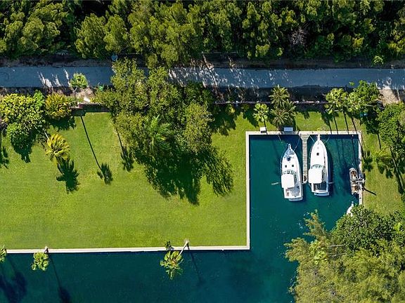 3187 Royal Rd, Miami, FL 33133 | MLS #A11298016 | Zillow