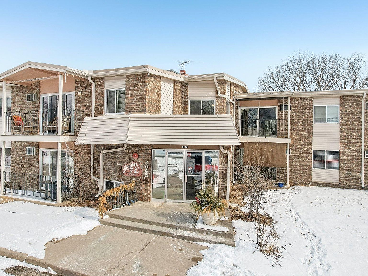 8045 Xerxes Ave S UNIT 104, Bloomington, MN 55431 | MLS #6639601 | Zillow