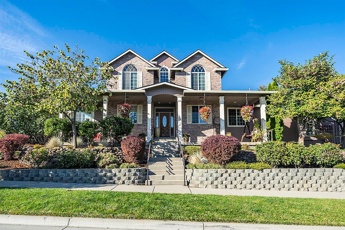 4201 Falcon Ridge Ter, Medford, OR 97504 | Zillow