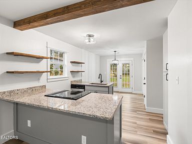 1208 Madison Ave, Maryville, TN 37804 | Zillow