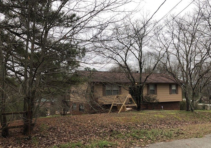 1029 Old Mill Rd, Anniston, AL 36207 | Zillow