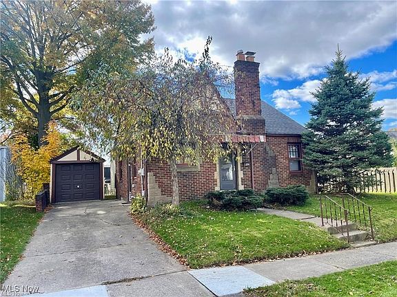 145 E Boyer St, Wadsworth, OH 44281 | Zillow