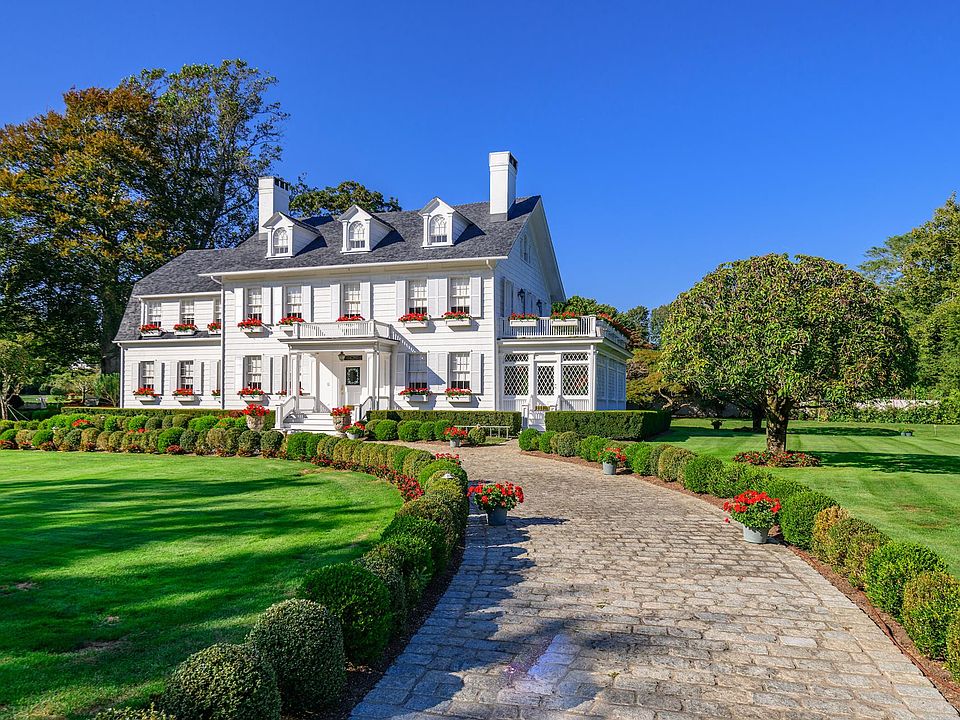 6 Woods Ln, East Hampton, NY 11937 | Zillow