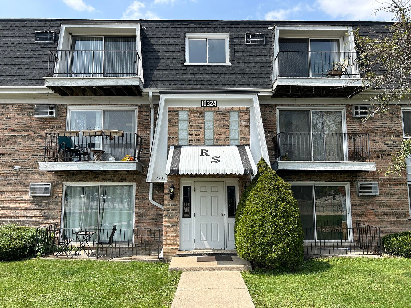 10324 Ridgeland Ave APT 205, Chicago Ridge, IL 60415 | Zillow