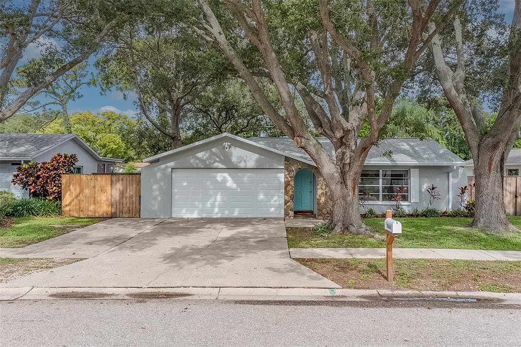 8664 124th Way, Seminole, FL 33772 | Zillow