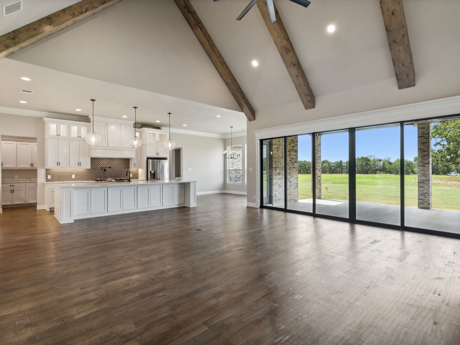 553 Royal Santana Run, Weatherford, TX 76087 | Zillow