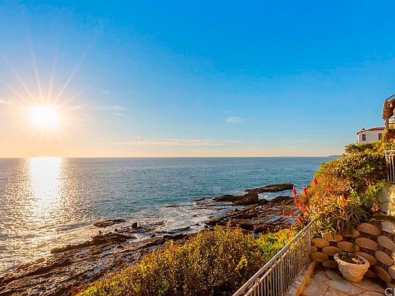 8 Rockledge Rd, Laguna Beach, CA 92651 | MLS #NP20250708 | Zillow