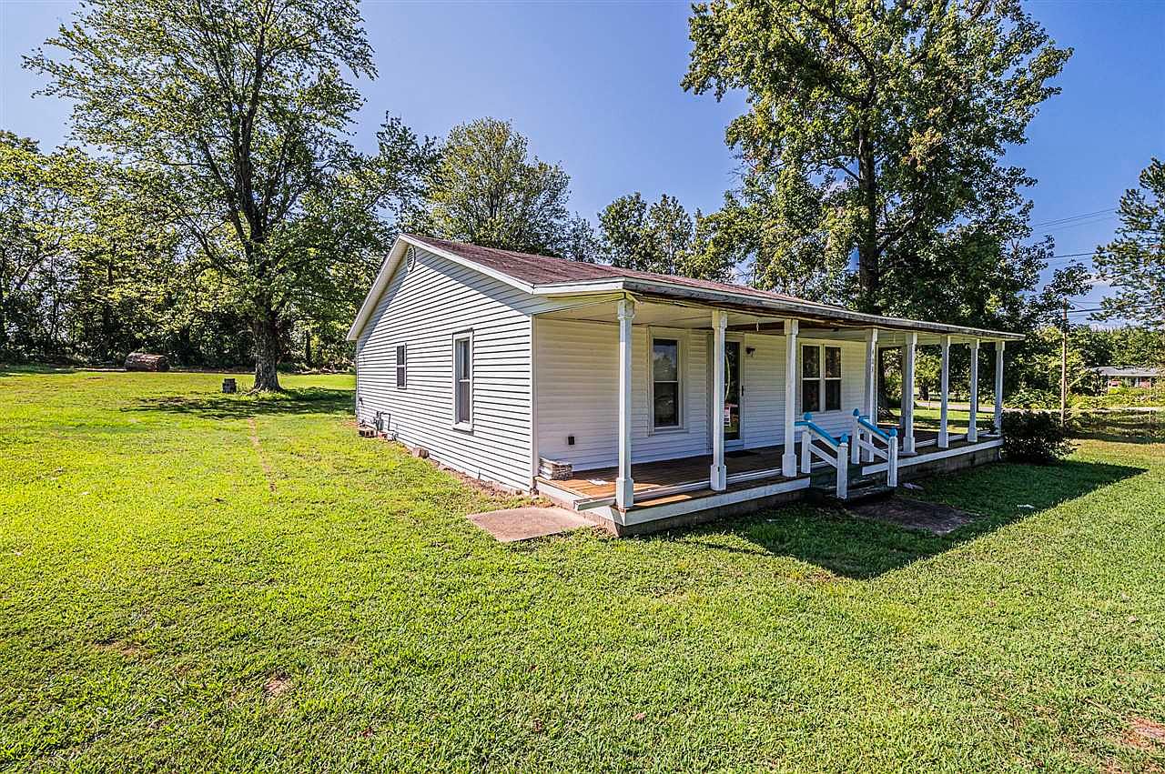 403 Doss Dr, Powderly, KY 42367 | Zillow